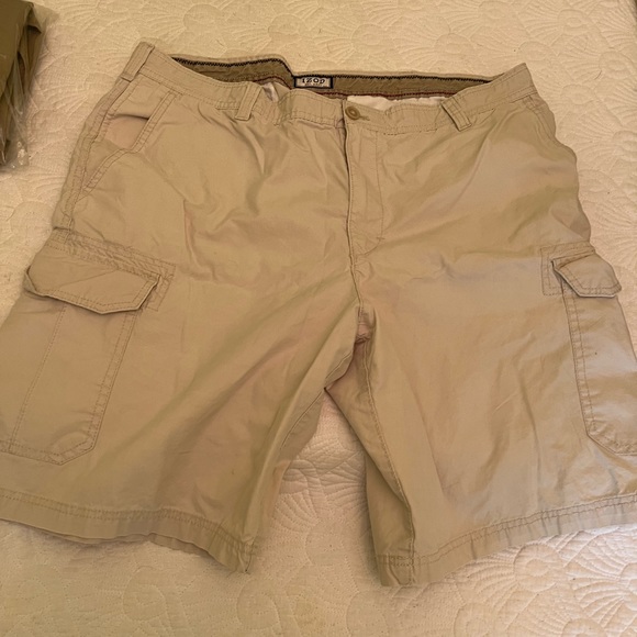 Izod | Shorts | Izod Cargo Shorts For Men | Poshmark